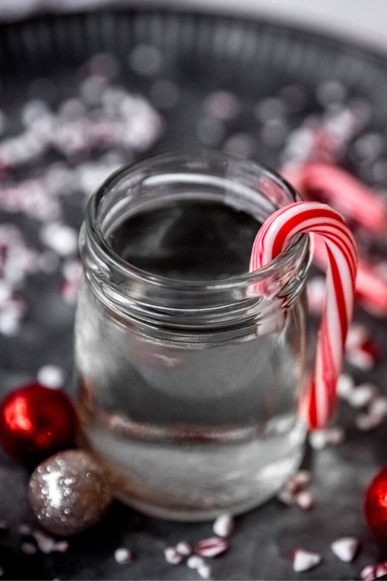 Peppermint Syrup - coffeecopycat.com