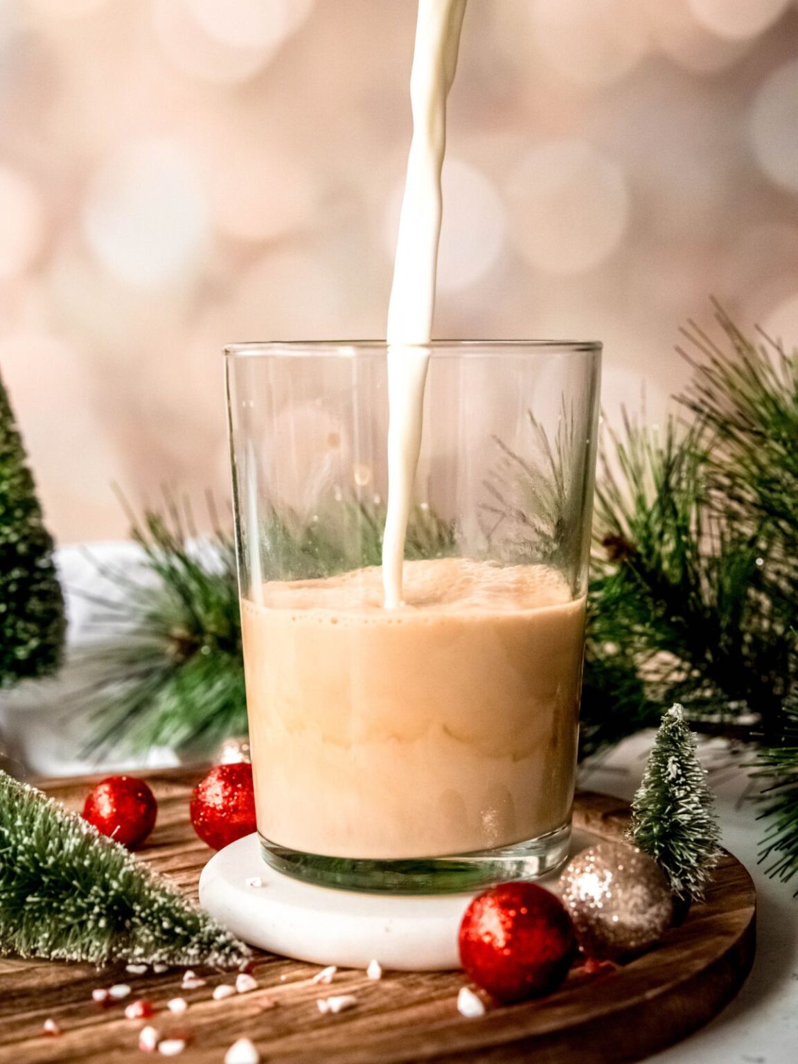 Merry Mint White Mocha Recipe (Starbucks Copycat) - coffeecopycat.com