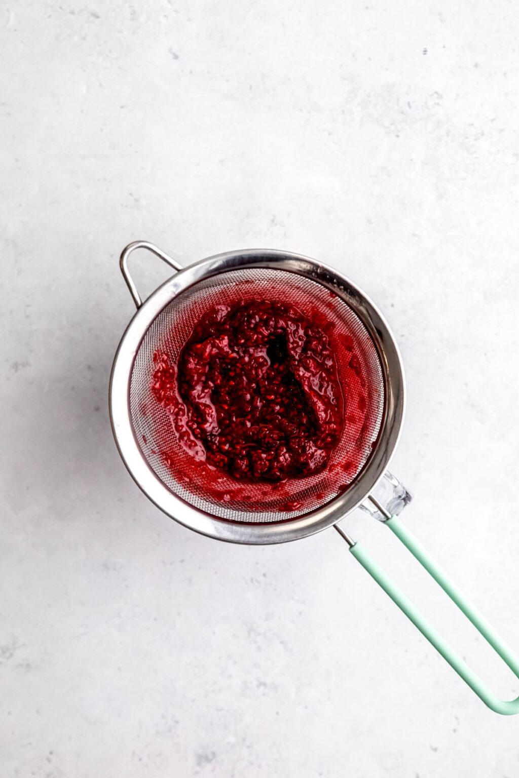 Homemade Raspberry Syrup - coffeecopycat.com