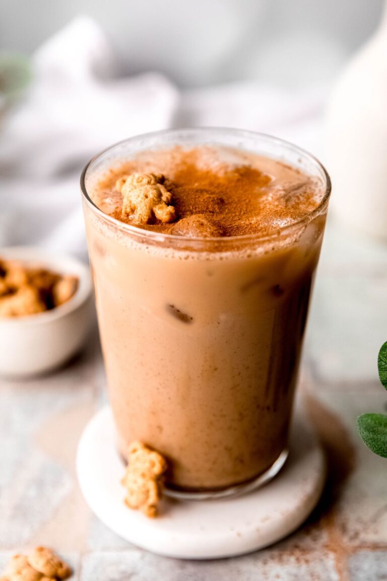 Iced Teddy Graham Latte (with Instant Espresso) - coffeecopycat.com