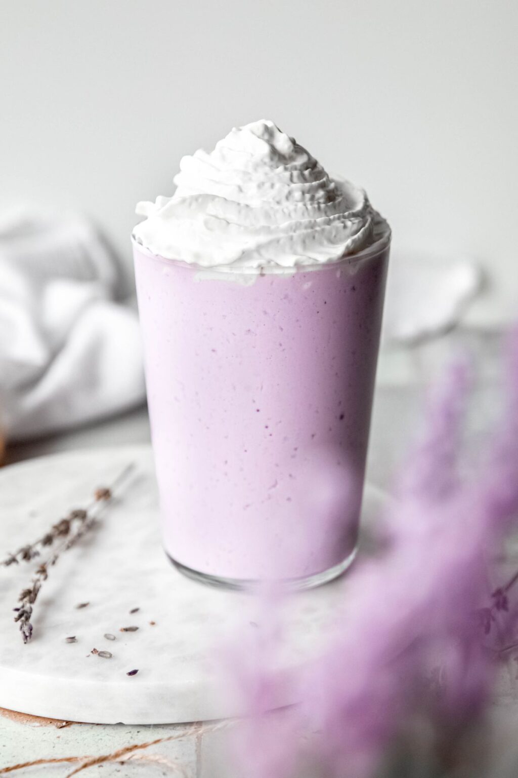 Lavender Crème Frappuccino (Starbucks Copycat) - coffeecopycat.com
