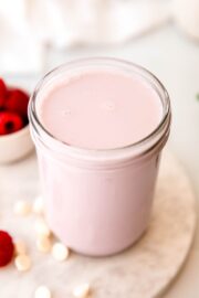 White Chocolate Raspberry Creamer - coffeecopycat.com