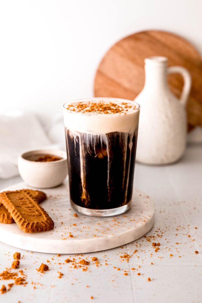 Cookie Butter Cold Brew (Dunkin' Copycat) - coffeecopycat.com