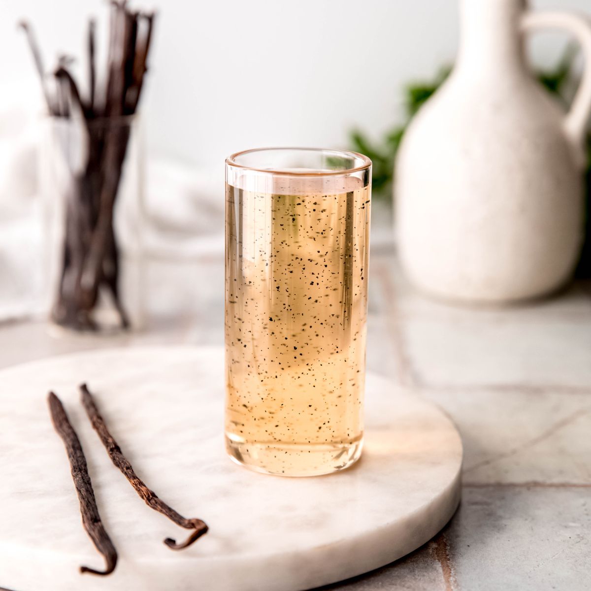 Toasted Vanilla Bean Syrup (Starbucks Copycat) - coffeecopycat.com