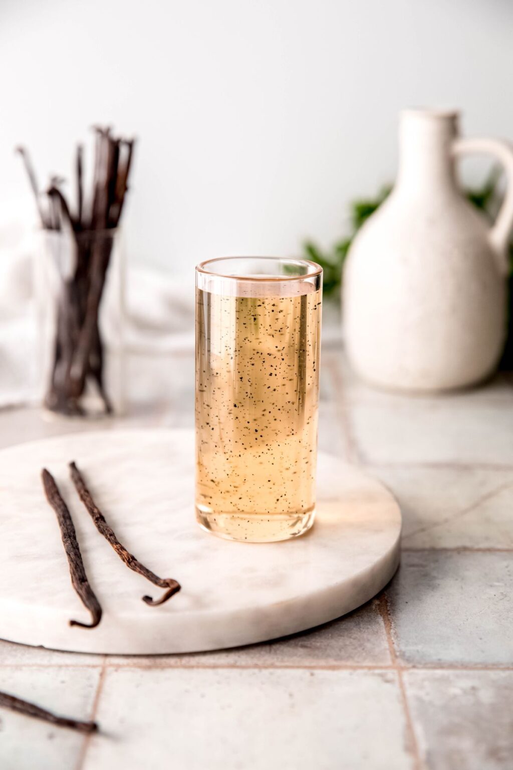 Toasted Vanilla Bean Syrup (Starbucks Copycat) - coffeecopycat.com