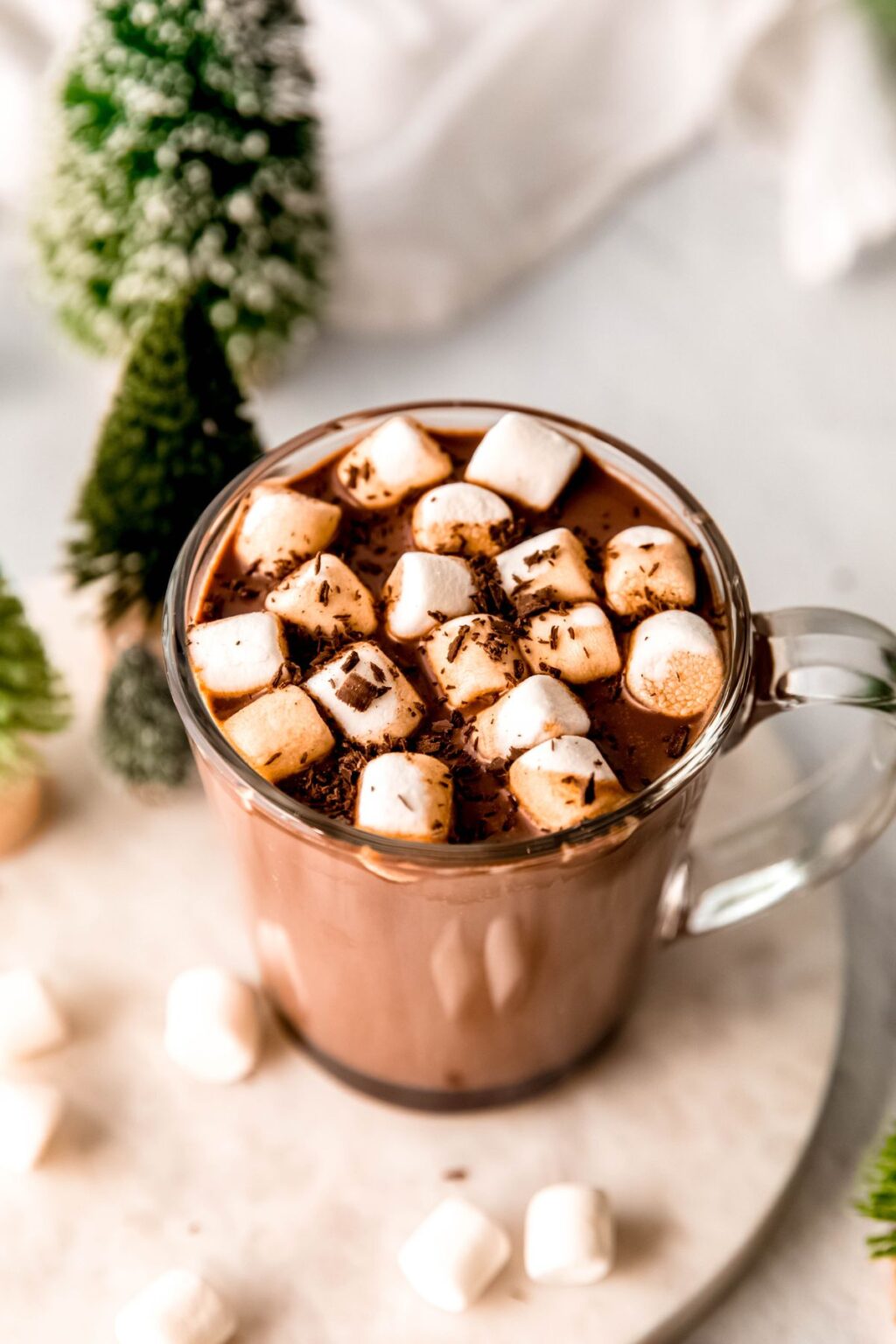 Easy Dark Hot Chocolate - coffeecopycat.com