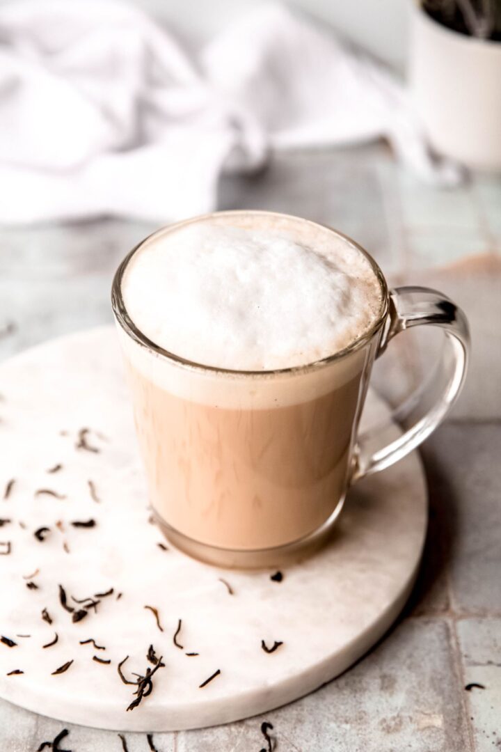 London Fog (Earl Grey Tea Latte) - coffeecopycat.com
