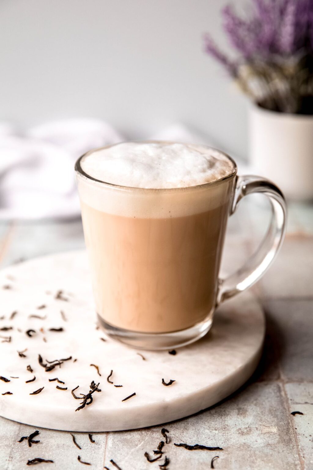 London Fog (Earl Grey Tea Latte) - coffeecopycat.com